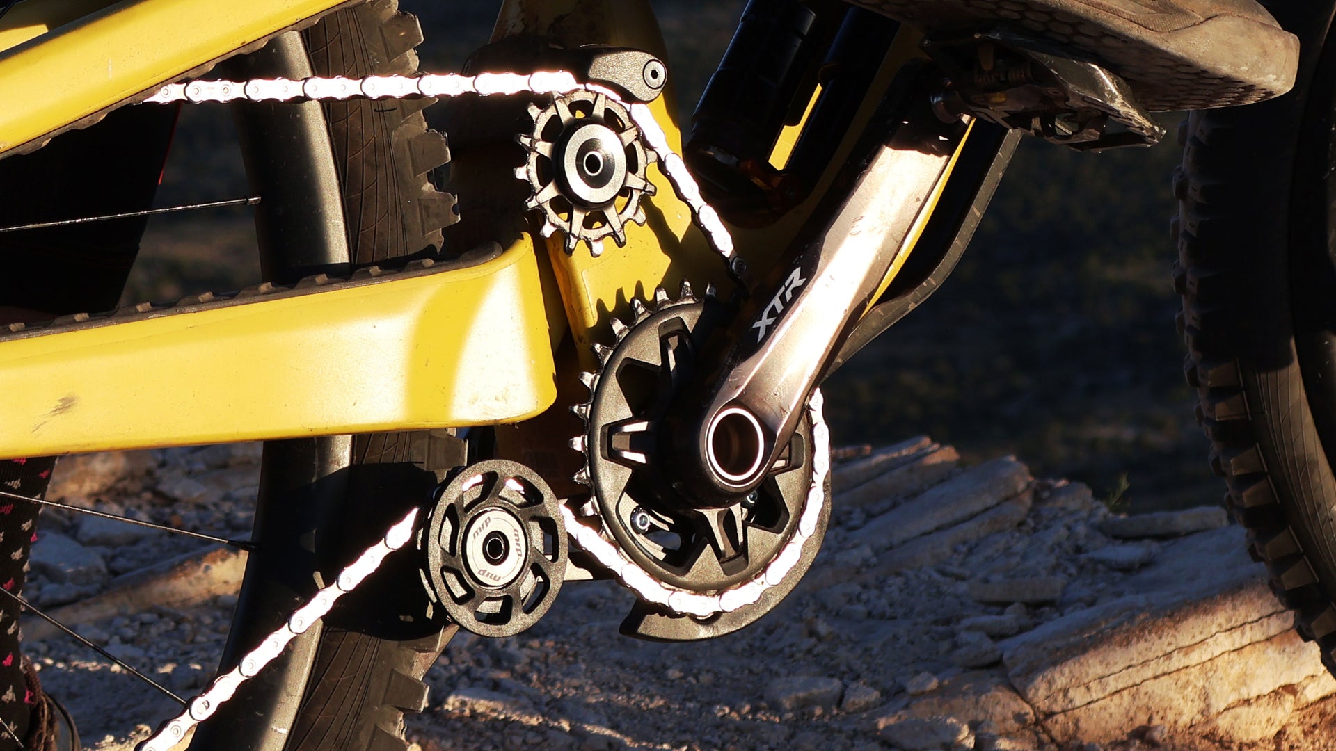 MXg – Mountain Racing Products